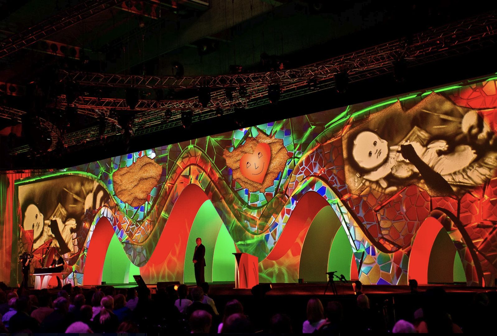 Thearent - Shaped Projection Screens, the ultimate solution for all your custom projection needs ...