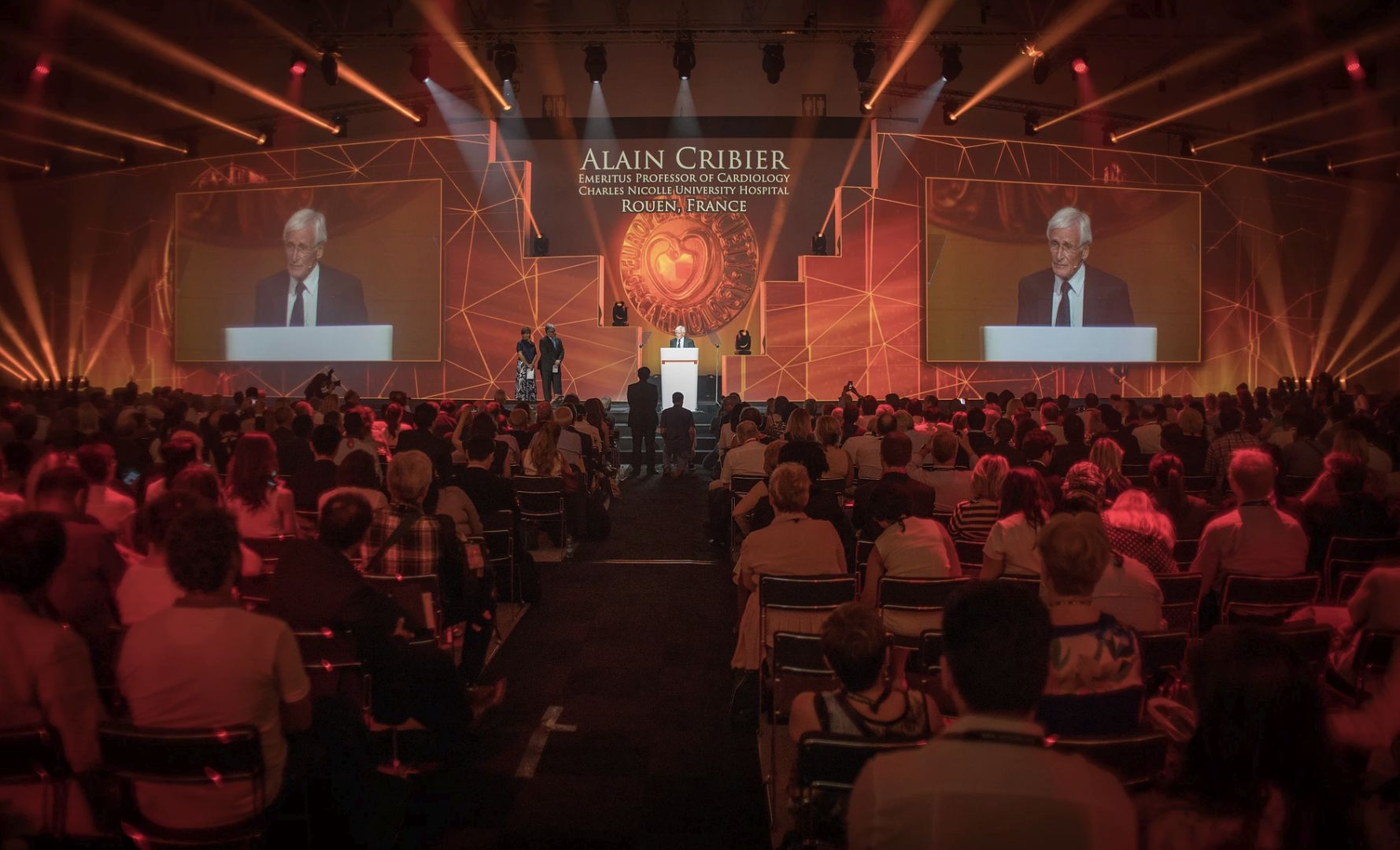 Thearent - Shaped Projection Screens, the ultimate solution for all your custom projection needs ...