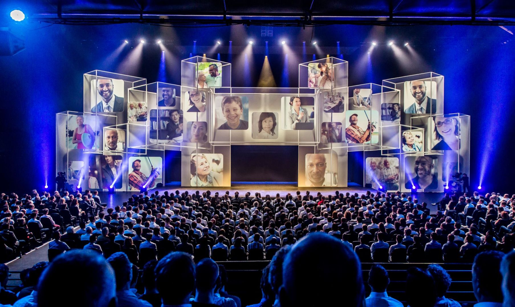 Thearent - Shaped Projection Screens, the ultimate solution for all ...