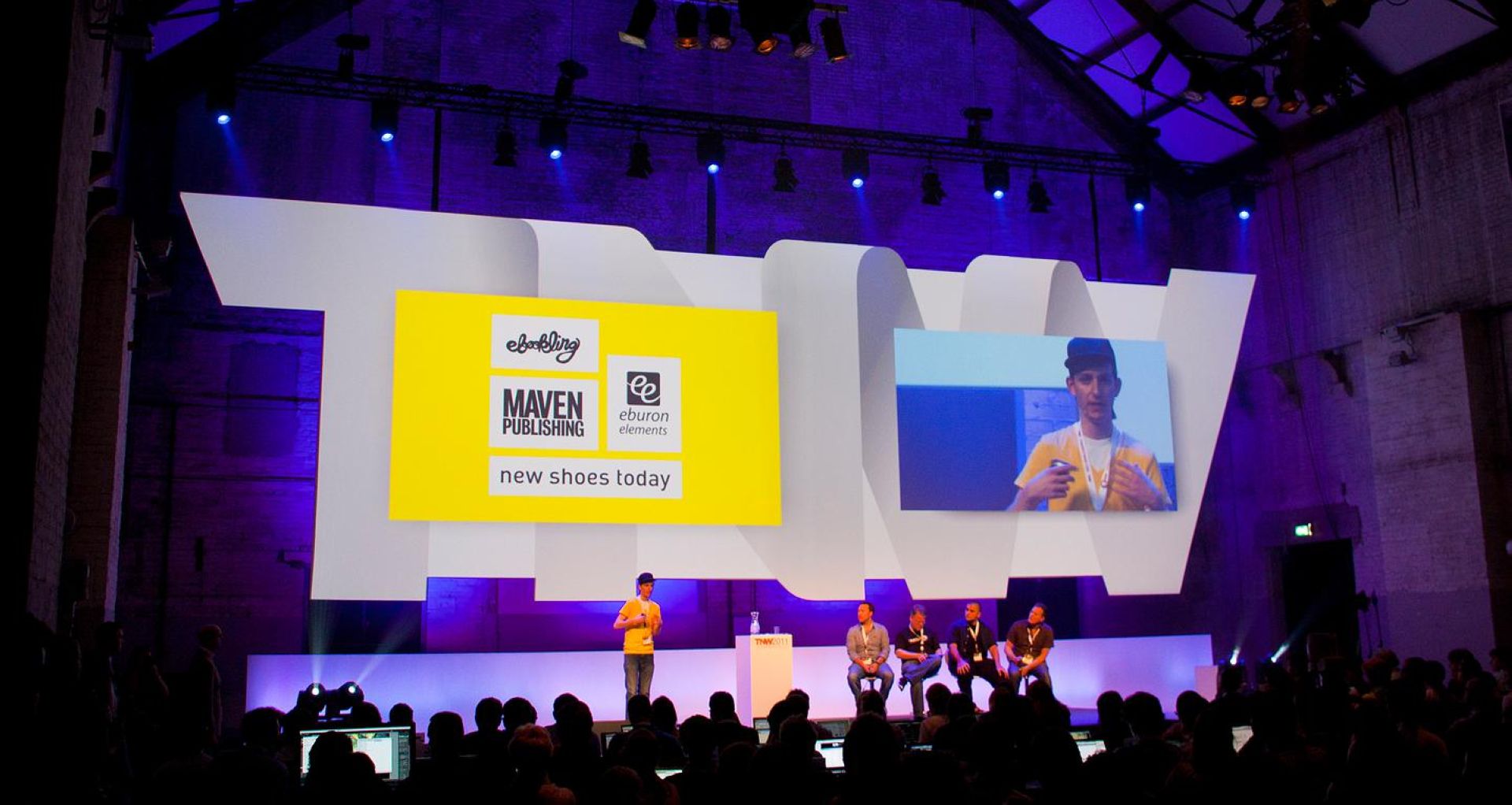 Thearent - Shaped Projection Screens, the ultimate solution for all your custom projection needs ...